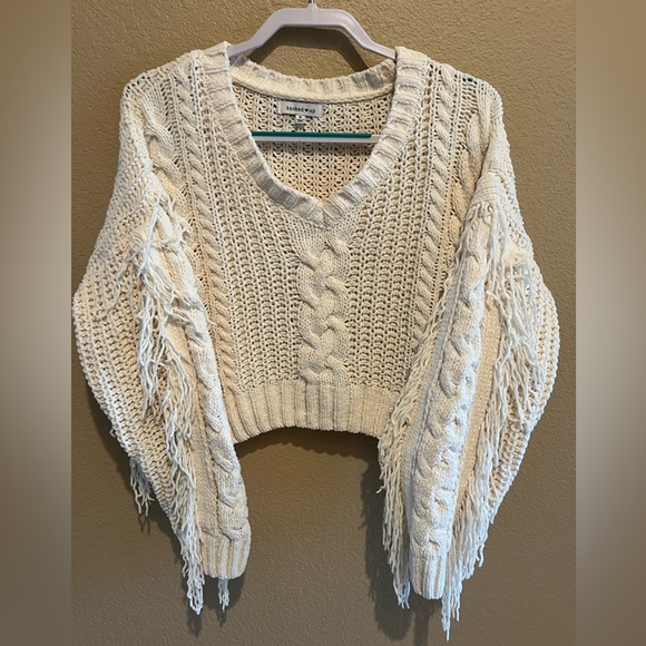 Hooked Up by IOT | Sweaters | Cropped Bulky Sweater | Poshmark